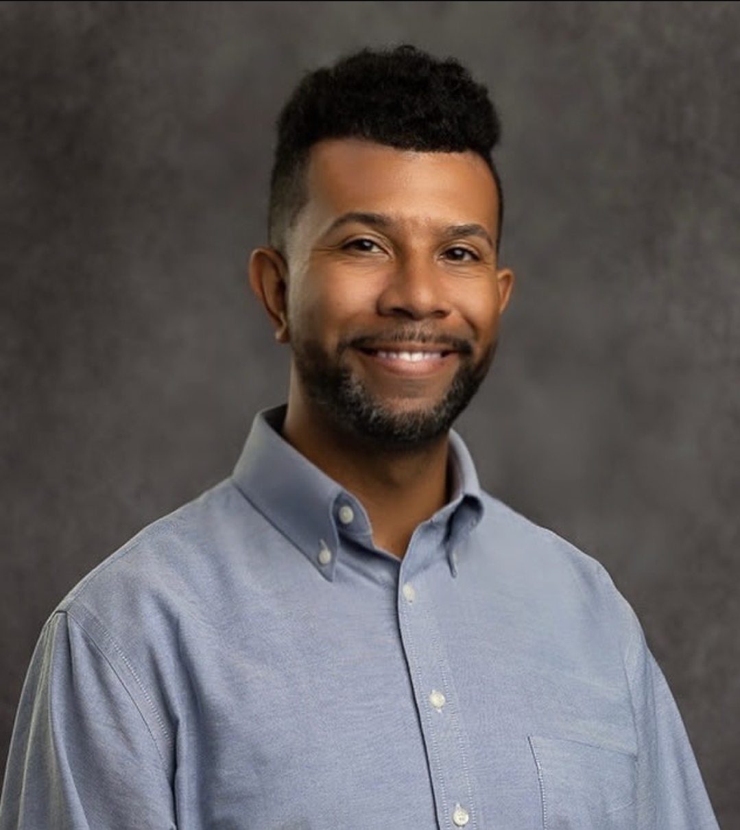 Savvy Shout Out: John Burnett - Savvy School Counselor